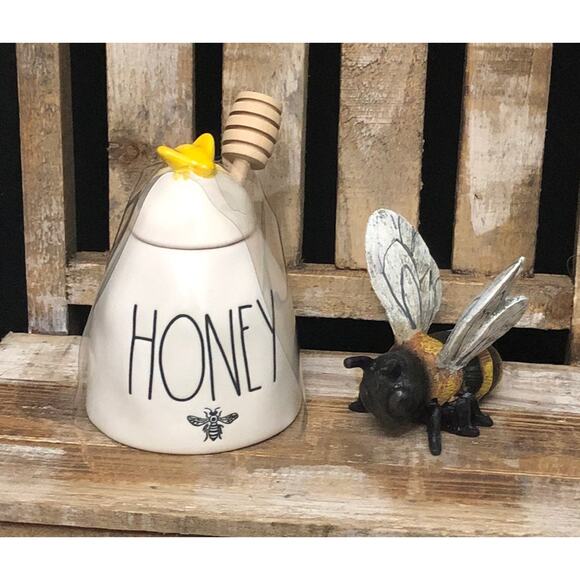 Accents | Realistic Resin Bumble Bee Honey Bee Bumblebee Farmhouse ...